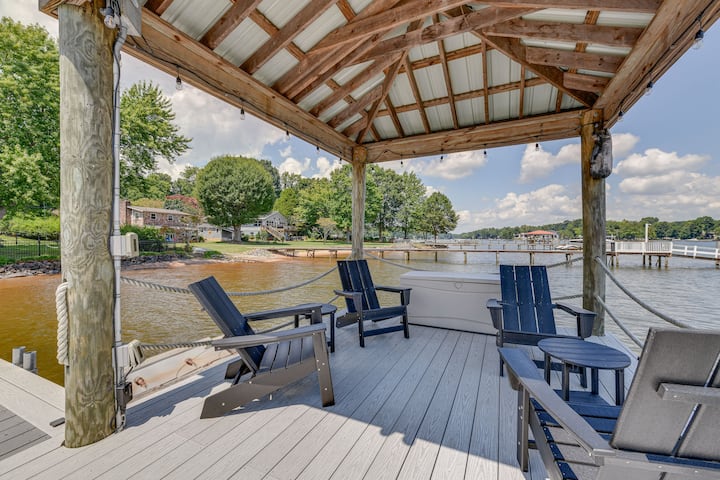 Pet-friendly Lake Norman Home With Boat Dock! - Davidson, NC