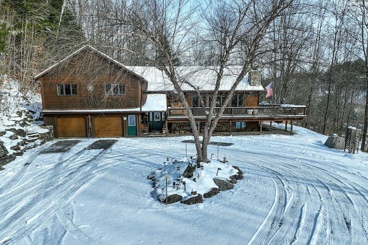 Large 6br Dog Friendly | Fireplace | Deck - Stowe, VT