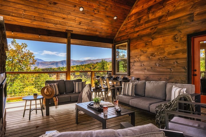 Views|theater|indoorpool|close To Pforge & Gburg - Pigeon Forge, TN