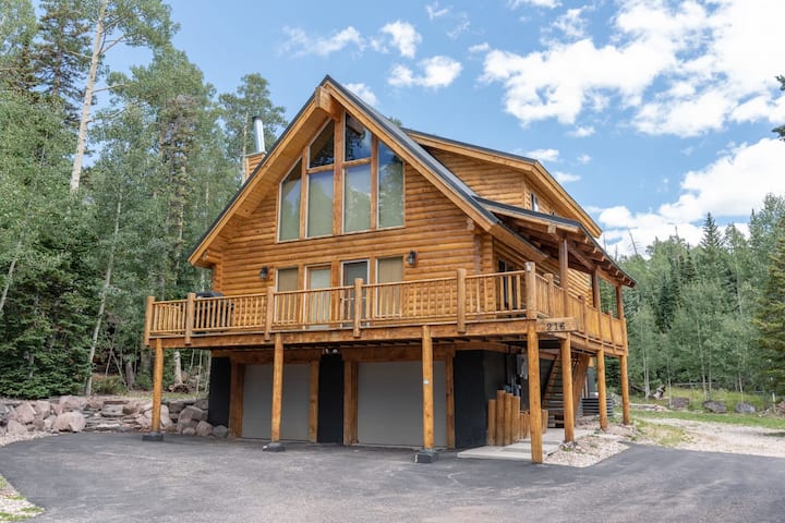 216 Rue Jolley -Immaculate Cabin With The Feeling - Brian Head, UT