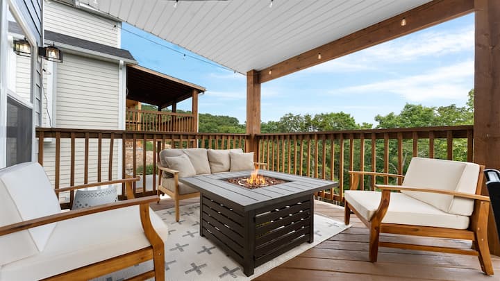 Your Vacation Starts Here! Next To Sdc! - Branson, MO