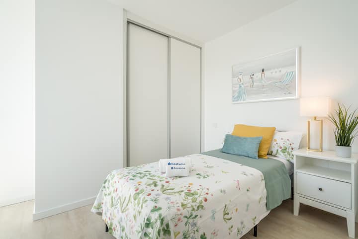 Peaceful Sunny Flat | Ace Location By Hostwise - Porto, Portugal