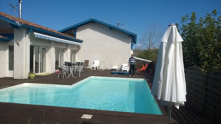 Maison De Vacances, Piscine Et Spa - Hendaye