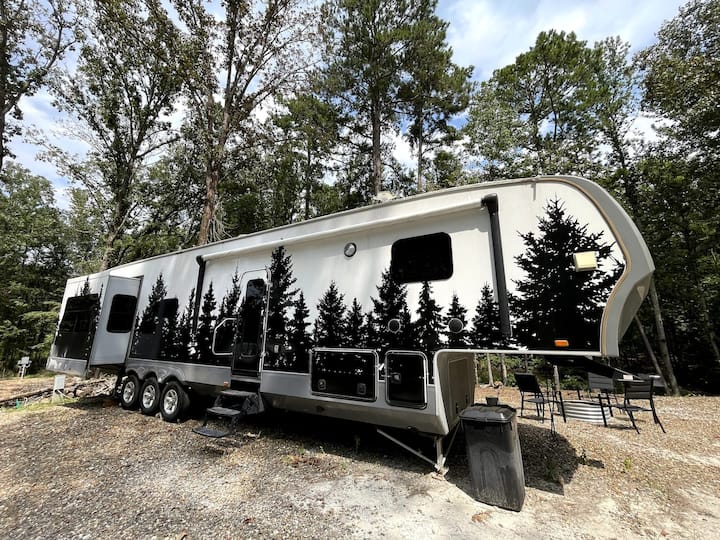 Pine Haven Retreat - Broken Bow, OK