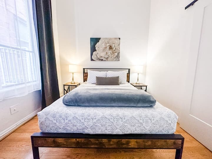 Downtown Quiet Loft - 2bdrm W Parking Wifi 203 - Coronado Island, CA