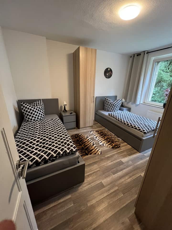 50qm Großes 3 Zimmer Apart Für Bis Zu 4 Per - Korschenbroich