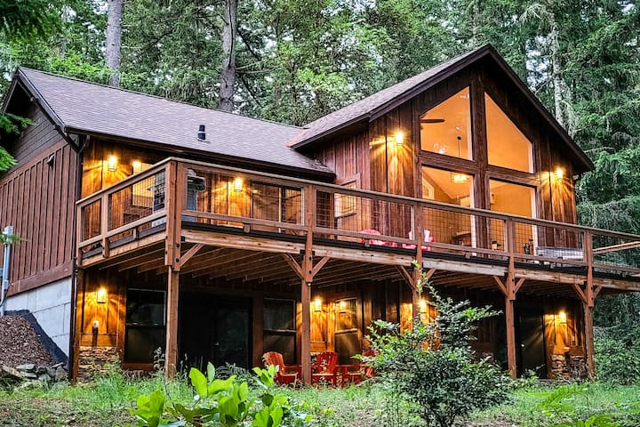 Welcoming 2br Lakeview | Deck | Firepit | W/d - Anderson Island, WA