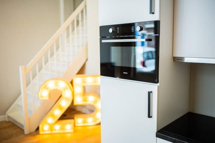 Urban Elegance 3bdr Apartment Bsh - Rotterdam