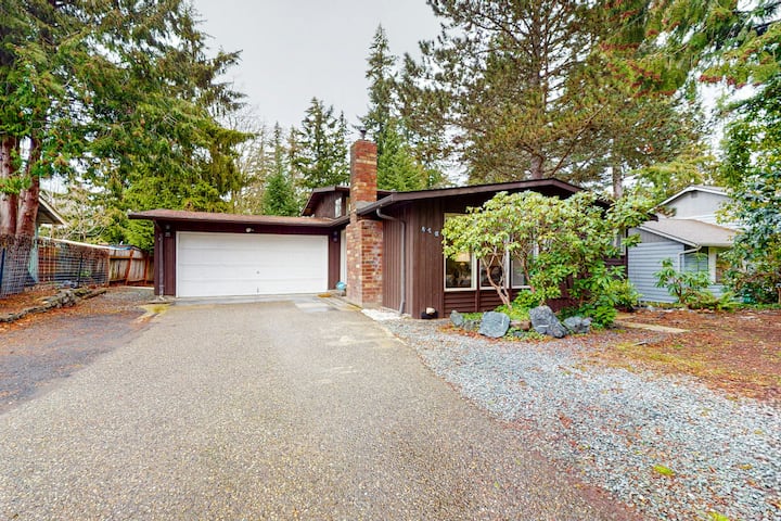 Downtown 3br Dog Friendly | Fireplace | W/d - Bellingham, WA