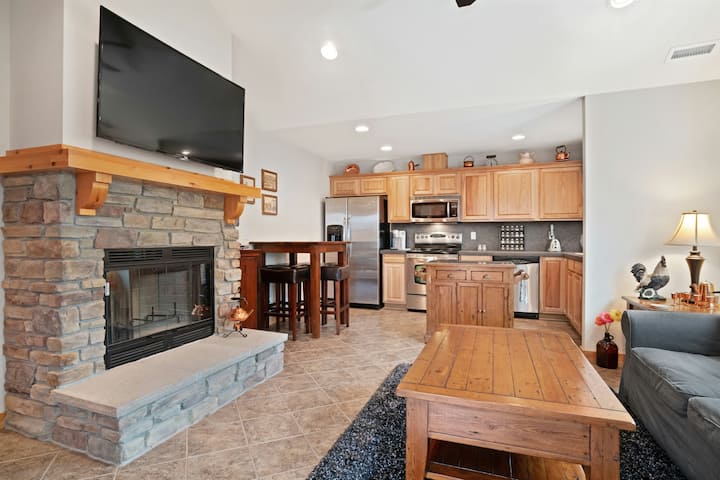 1br Mountainview | Fireplace | Balcony - Easton, WA