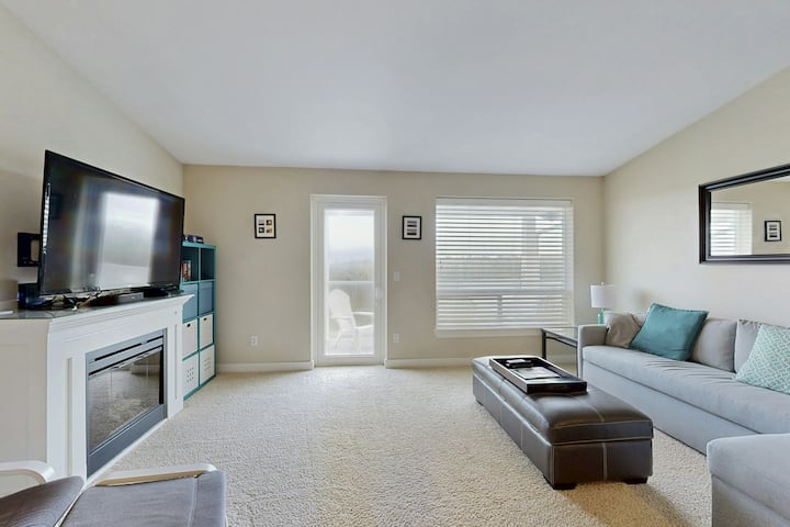 2br Oceanfront 3rd-floor | Deck | - Westport