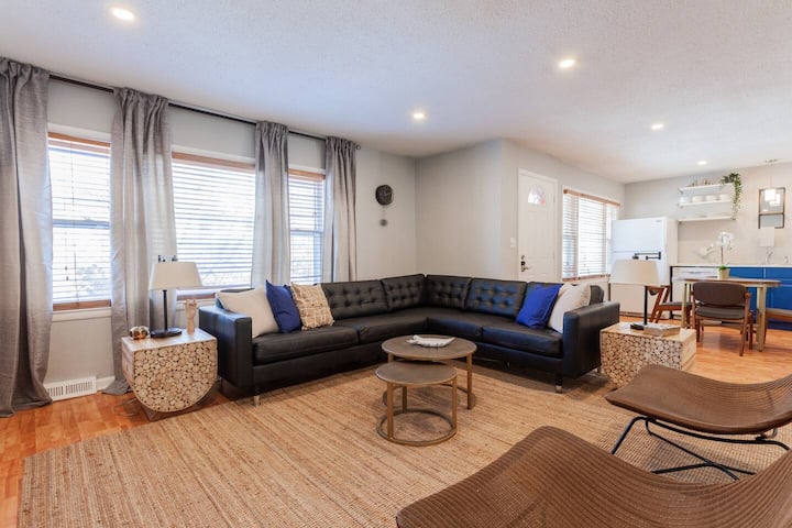 Private Room W/ Queen Bed Near Ku Med | 73 - Kansas