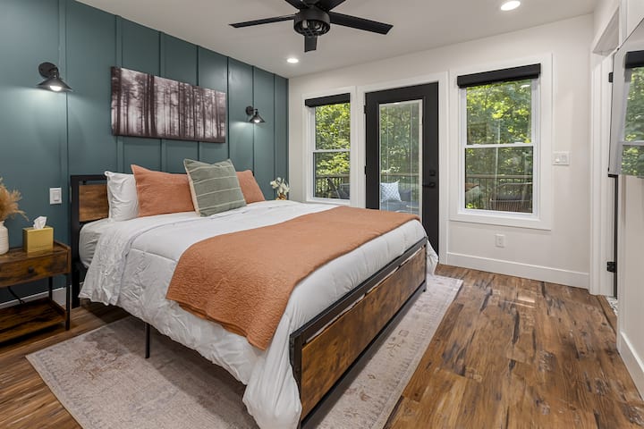Modern Cabin · Hot Tub & Shawnee Forest Access - Illinois