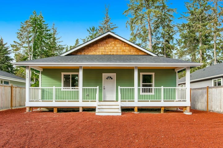 Elegant 3br Dog Friendly | Deck | W/d - Westport