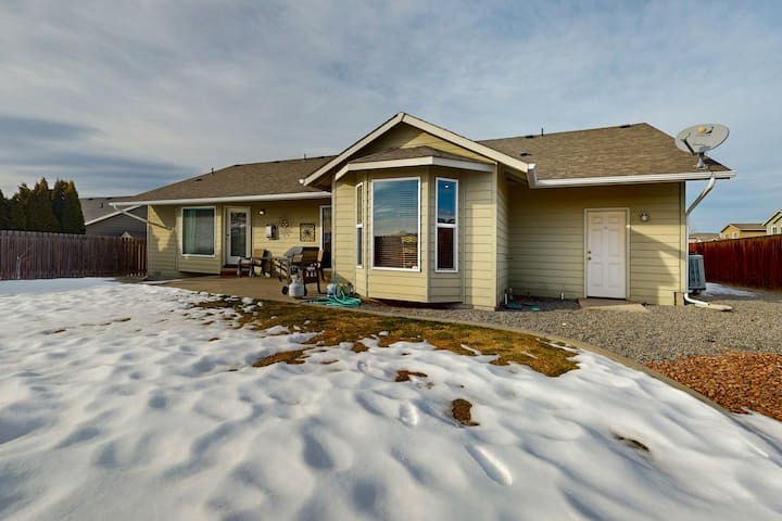 3br Mountainview | Patio | Garage Parking | W/d - Wenatchee, WA