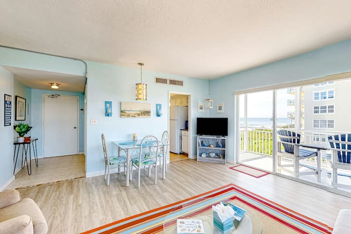 1br With Ocean View, Balcony, Full Kitchen, W/d - Satellite Beach, FL