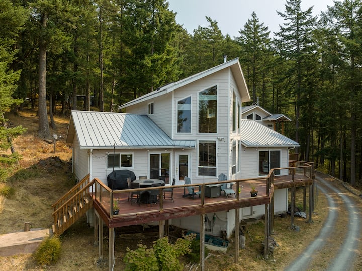 Orcas Island, Muranne House #242 - Eastsound, WA