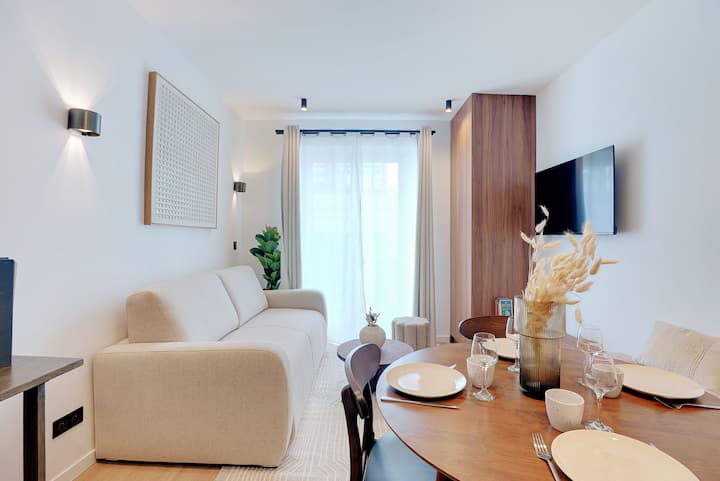 Luxurious Apartment - 2br/6p - Palais Opéra - ibis Styles Paris 16 Boulogne