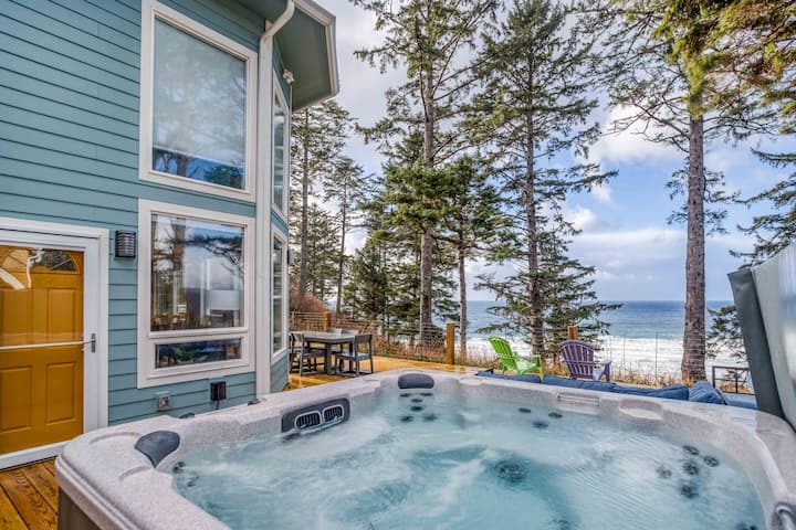 Stellar Ocean View|deck|ocean Front - Neskowin, OR