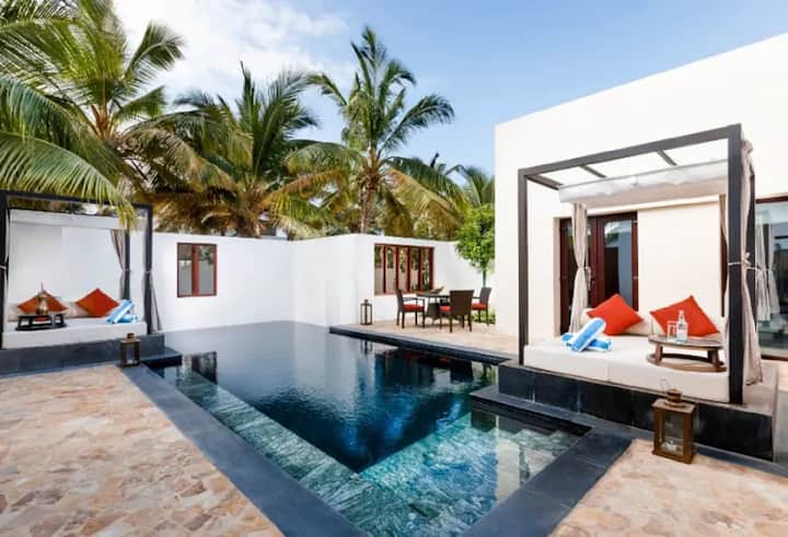 For The Whole Family! Two 2br Villa W/private Pool - Salalah