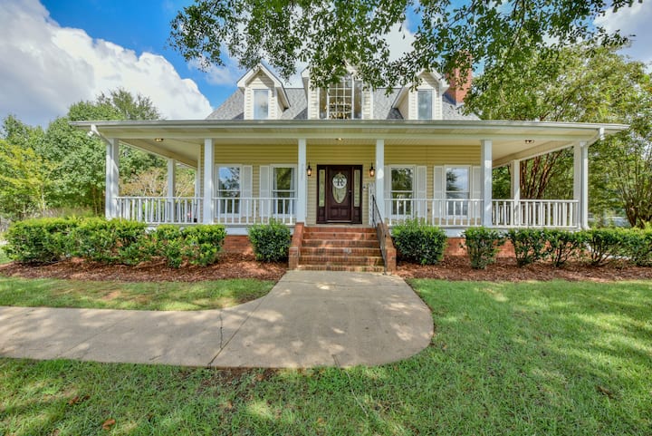 Bama Farmhouse - Tuscaloosa, AL