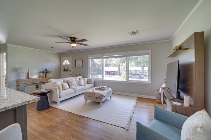 Stylish Tulsa Home W/ Modern Updates! - Tulsa