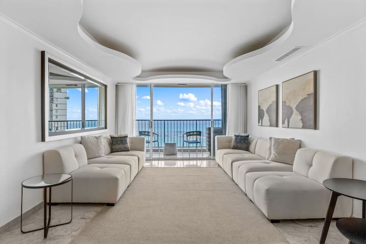 Modern Ocean Front Apt @Esj - San Juan
