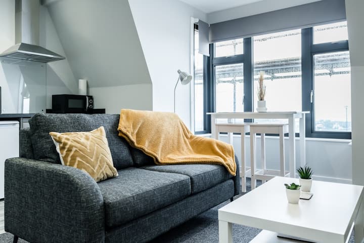 K Suites - Stunning Seaview 1bed Flat-free Parking - Lowestoft