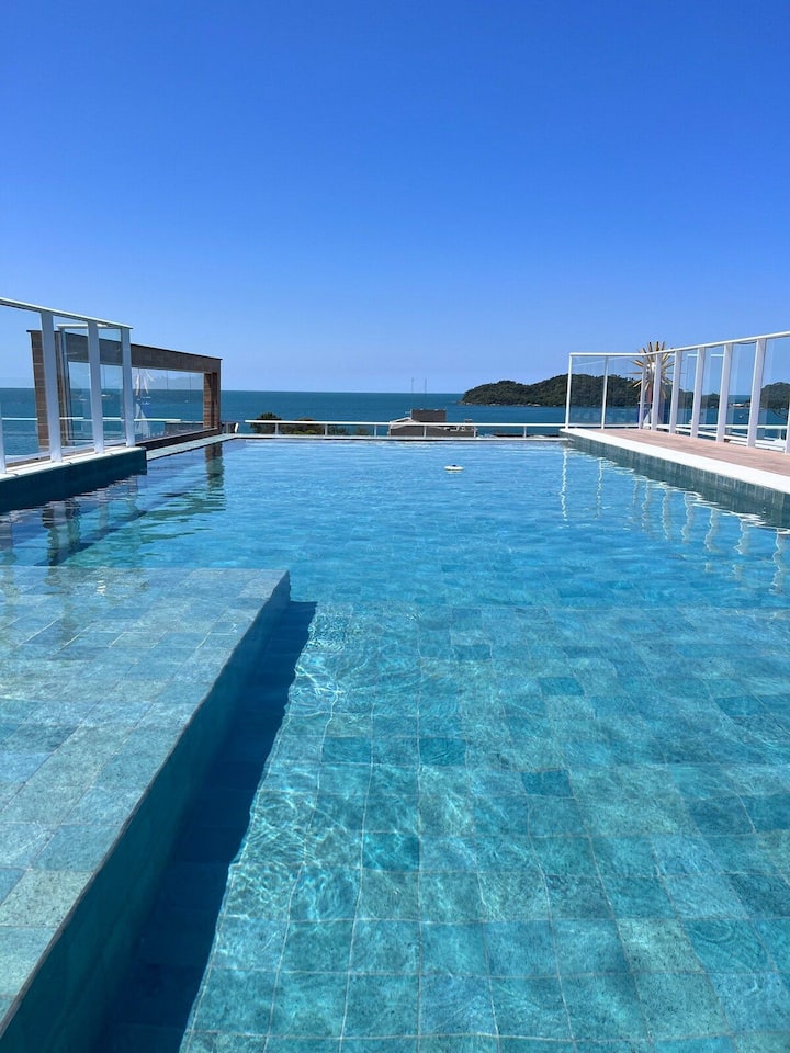 Flat Pra Casal Em Bombinhas - Bombinhas