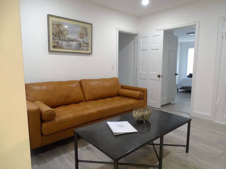 Comfortable 3 Bed Apt In Quiet Neighborhood - Framingham
