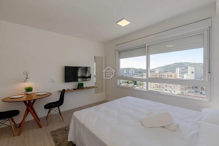 Apartamento Lindo E Completo Ao Lado Da Puc - Porto Alegre