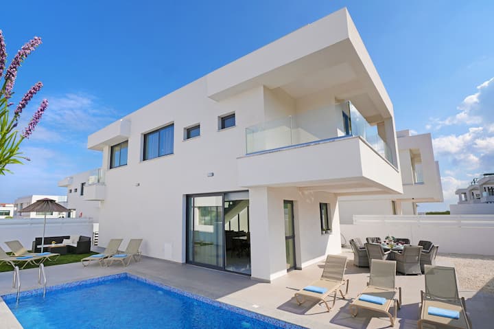 Villa Celestia - Private Pool - Protaras