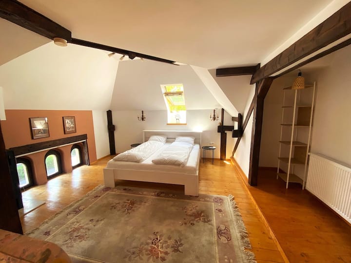 Rose’s Oldtown Place - Walkable & Quiet - Brașov