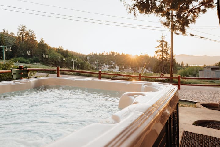 Ski Slopes Lodge @ Bear Mtn | Spa, Views, Gameroom - Big Bear Lake, CA