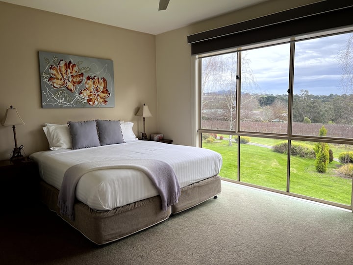 Vineyard Villa # 6 - By The Vines - Seville, Australia