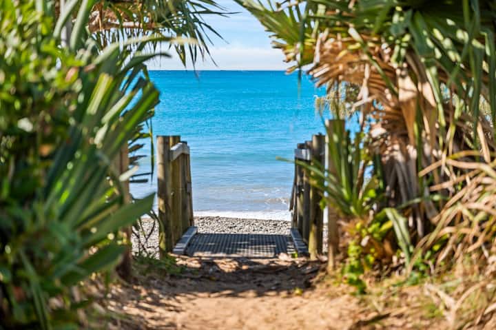 Shell Cove Beach House - Coffs Harbour