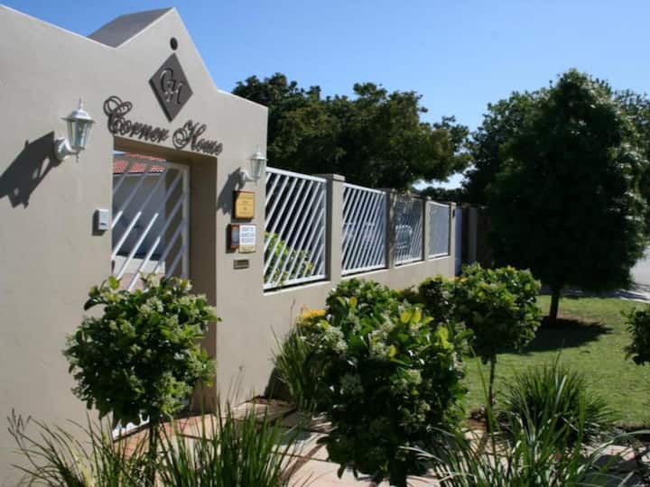 Standard Family Room - Unit C - Port Elizabeth