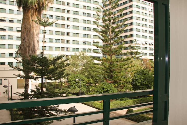 Apartamentos Las Ciencias A. Wi-fi + Pk + A/a - Valencia