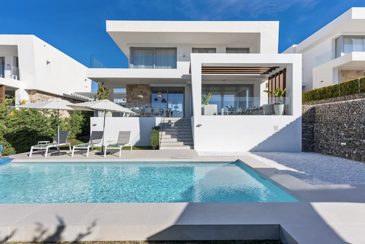 Villa Riva (R3930610) - Marbella