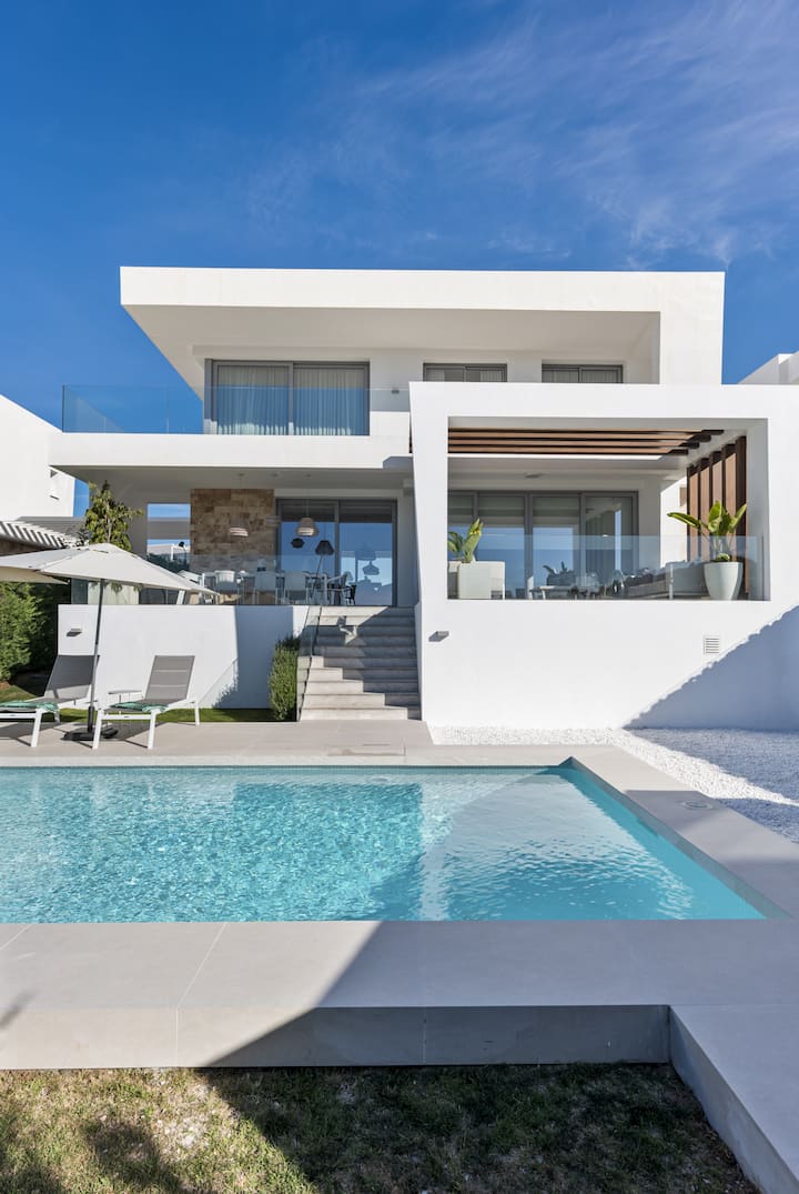 Villa Riva (R3930610) - Marbella