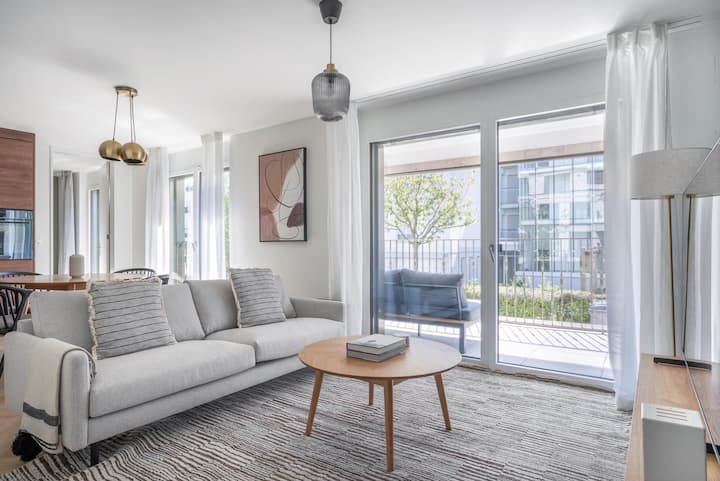 Blueground | Wiedikon, Storage & W/d, Nr Market - Zürich