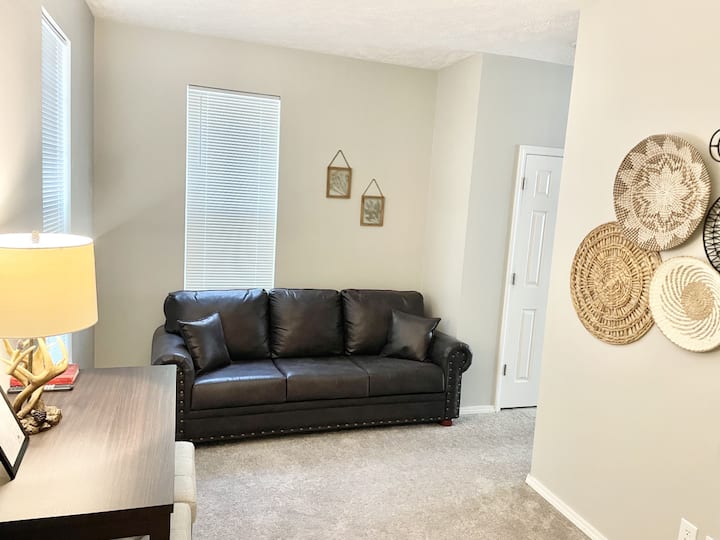 Osage Retreat: Room #7 At The Bradford - Branson, MO
