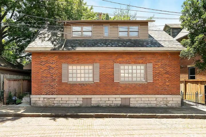 German Village Haus - Pets Allowed! - Ohio