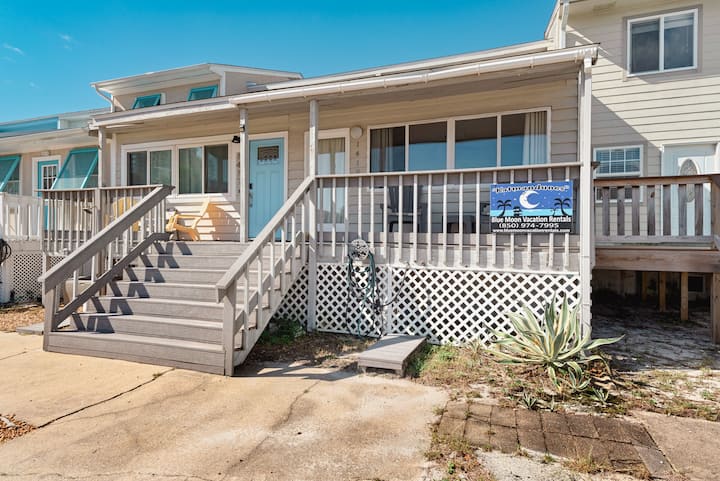 Katmandunes-soundview Home With Short Walk To - Navarre Beach, FL
