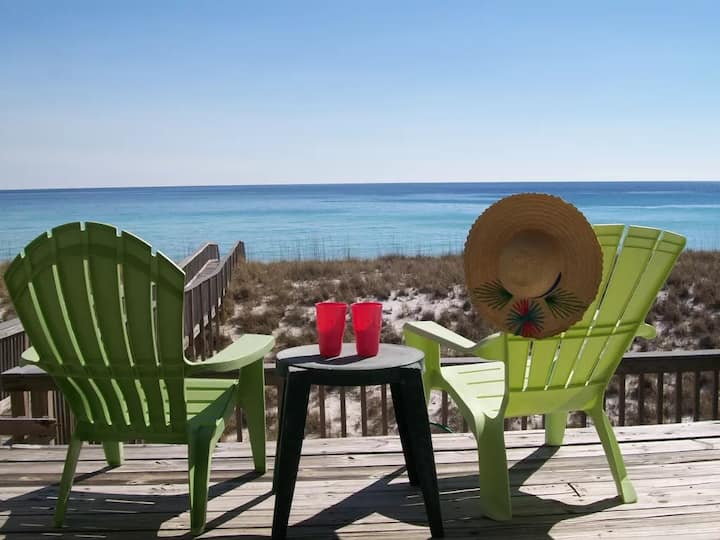 Seagull-gulf Front Home With Private Beach - Navarre, FL