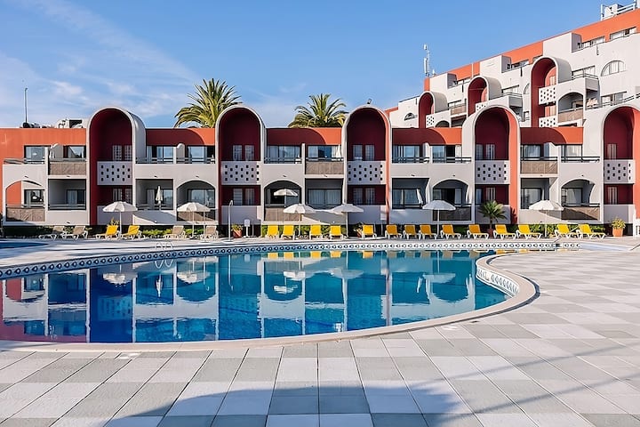 Relax And Recharge! 2 Pools, Spa, Free Parking! - Albufeira