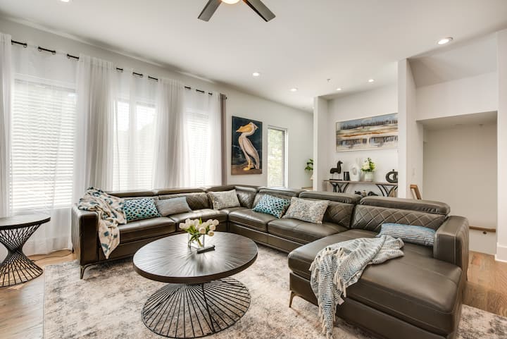 Luxury Living: High-rise Balcony 2mi To Downtown - 애틀랜타