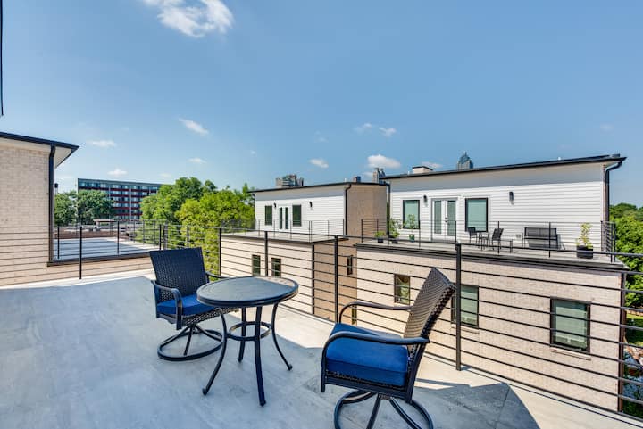 Luxury Living W/ High-rise Balcony: World Cup Base - Atlanta, GA