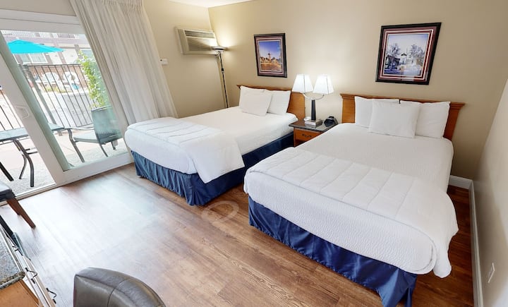 Charming Double Queen W/ Patio - Solvang, CA