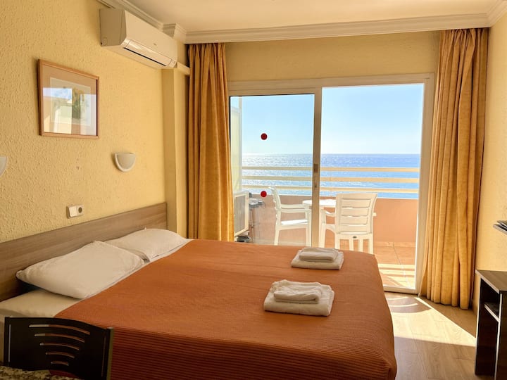 Stella Maris Estrella Del Mar Ecobeach Fuengirola - Fuengirola